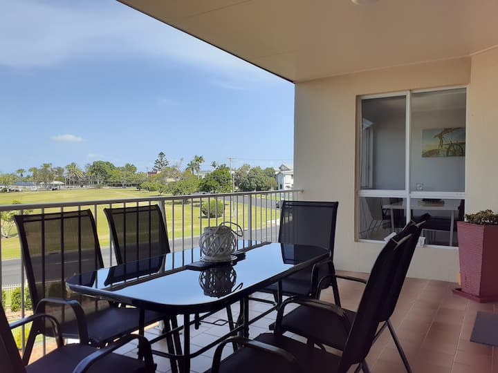 Beauty In The Bay - Hervey Bay