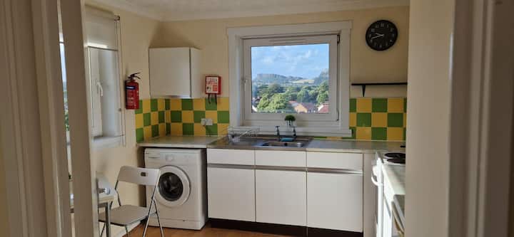 Whole Apartment, One Double-bed, Stunnning Views. - Edimburgo