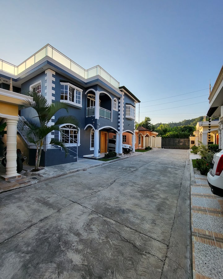 Torre-alta Second-floor 2 Bedroom Apt-5a - Puerto Plata