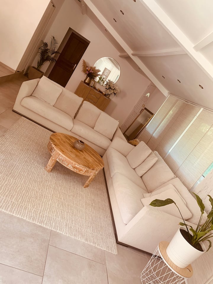 Appartement De 3 Pièces 90 M2 - Mougins