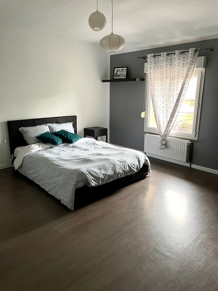 Grande Chambre, Tout Confort. - Ardennes