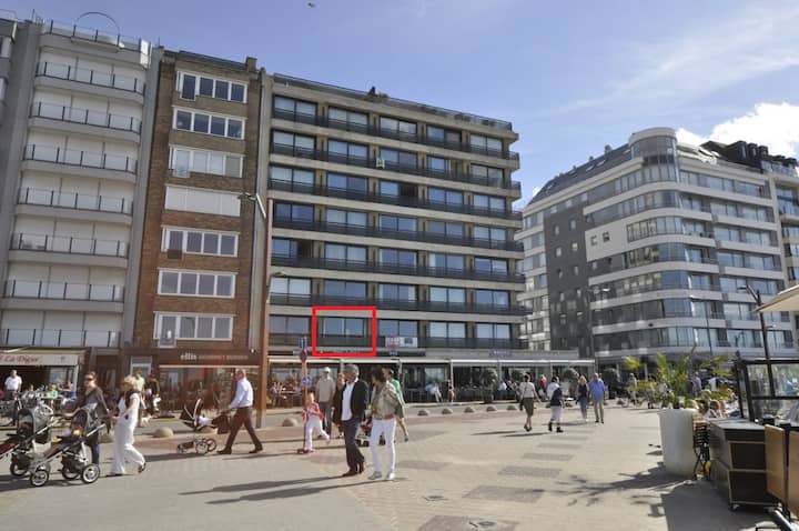 Ervaar De Zee Op Het Bruisende Rubensplein - Bruges