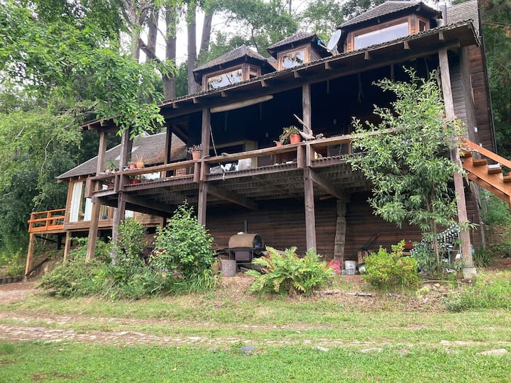Casa Familiar A Orilla De Playa Lago Panguipulli - Panguipulli
