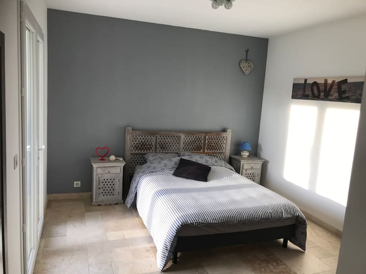 Chambre Privée Avec Salle De Bain à La Campagne - Roquebrune-sur-Argens