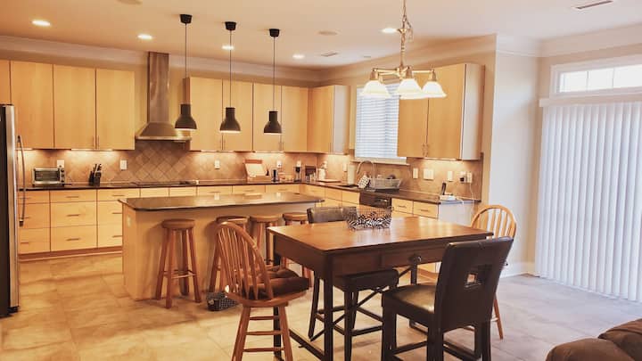 Comfy 1br Min Near Briercreek #3 - Raleigh, NC