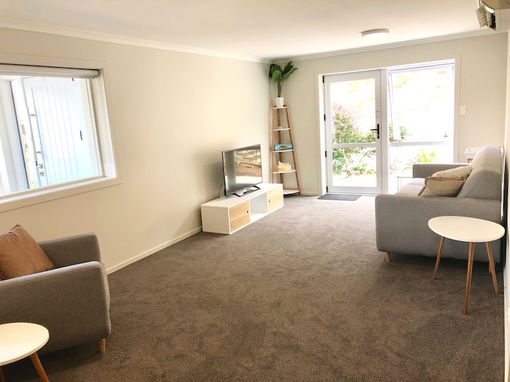 Just Right - Tauranga