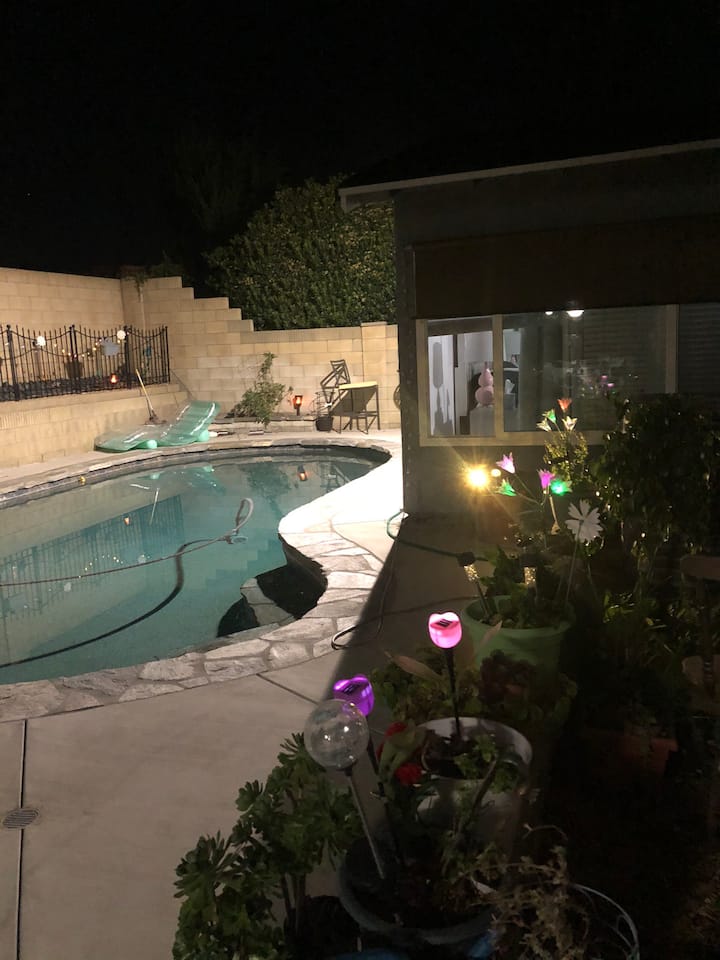 Danni's Home Away From Home Rm. 2 - Simi Valley, CA