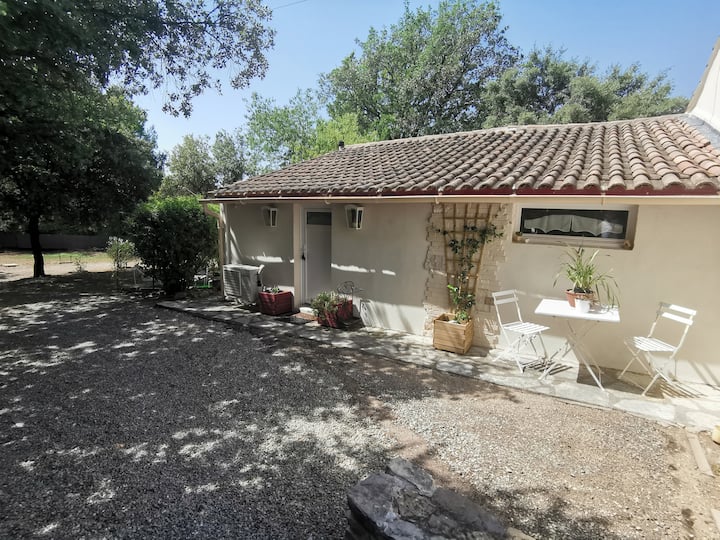 Le Lavandin : Guesthouse Avec Piscine - Lorgues