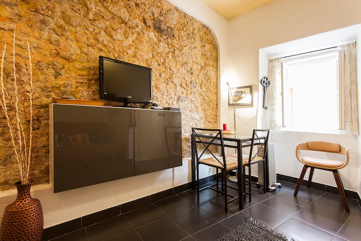 Apartment In The Castle Of S. Jorge - Alfama