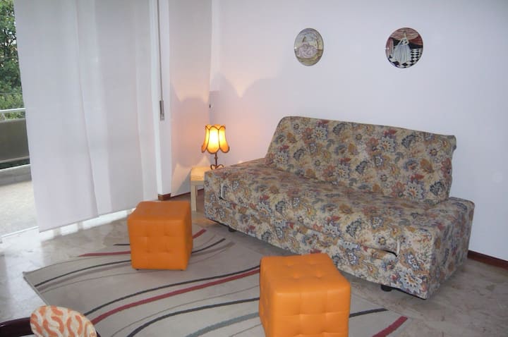 Apartment For 5/8 People Near Lake Centro And Gardaland - Lazise