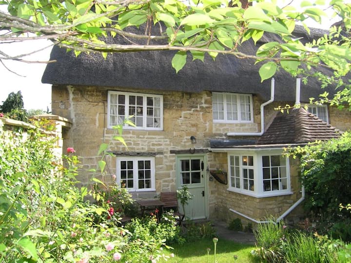17th Century Twine Cottage In Chipping Campden - Chipping Campden