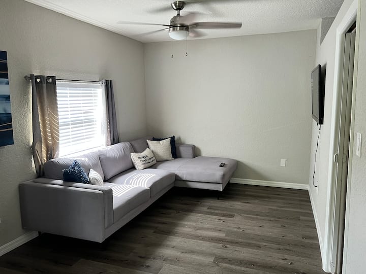 1 Bedroom/1 Bath Mother In Law Suite - Deltona, FL