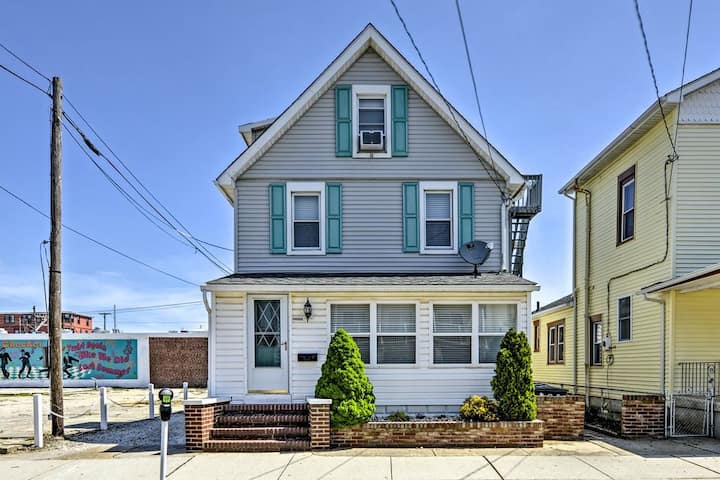 Wildwood Beach House - 2 Blocks From The Beach! - Wildwood, NJ