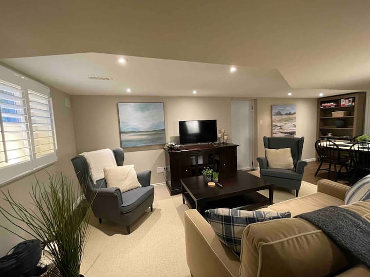 Cedar Heights - 2bdrm In Downtown Burl. - Burlington