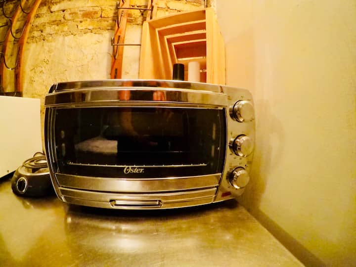 #4 Historic Mt Vernon Suite | Modern & Walkable - Baltimore, MD