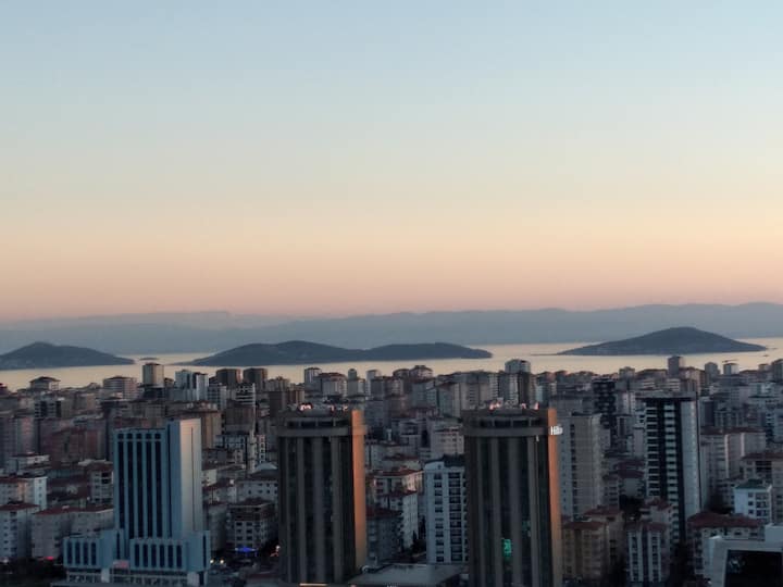 Highfloor Studio With A View Of Princes Islands - Kayışdağı