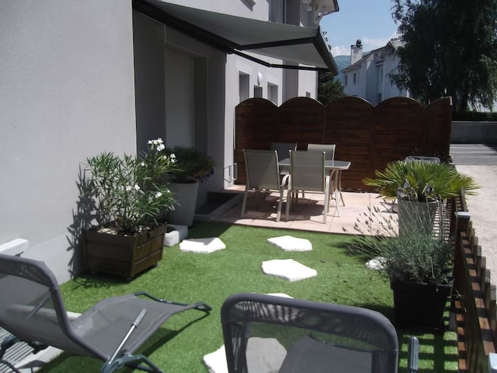 T3 Idéalement Situé, 3 éToiles, Terrasse, Parking - Argelès-Gazost