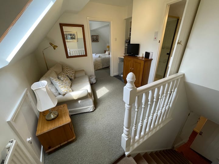 Self Contained Annexe Room W/en-suite•dogs Welcome - Malvern Hills