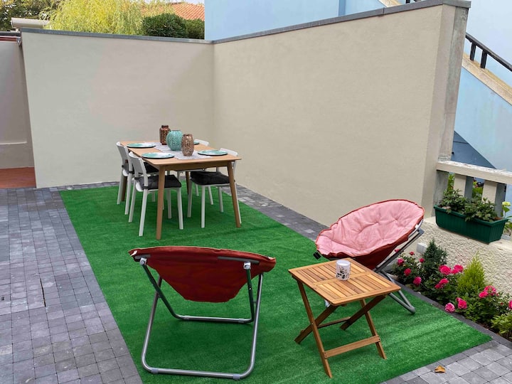 Miramar Beach House - Near Train Station - Arcozelo