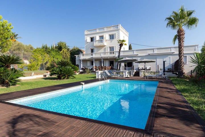 Superbe & Moderne Villa Avec Piscine & Tennis - Antibes