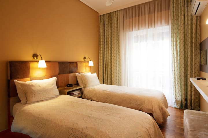 Elegant,charming Apartment In The Center Of Athens - Athen