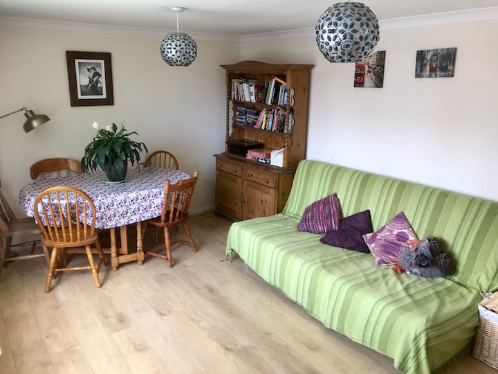 Central Brighton Apartment,  Sleeps Up To 4 - Brighton Marina