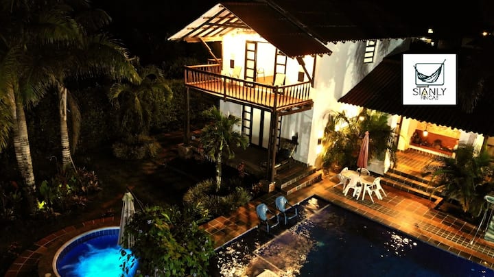 Exclusiva Casa Quinta En Villavicencio - Restrepo