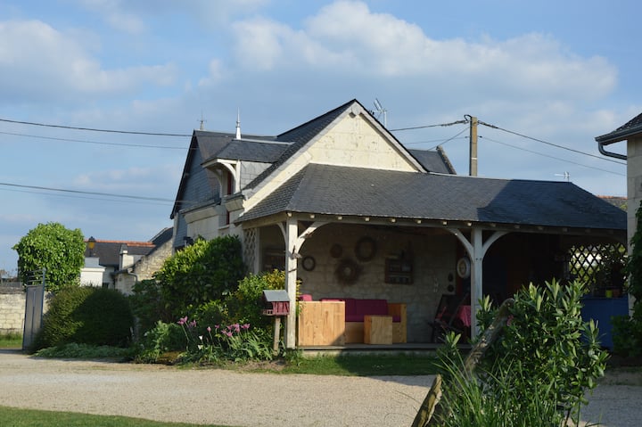 "La Chambre Bleue" Avec Petit- Déjeuner - Chinon