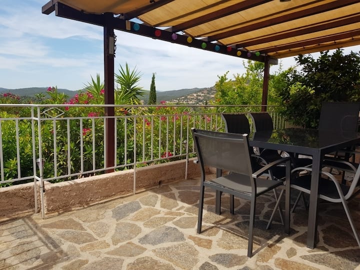 Mazet Au Calme Et à Proximité Du Golf De Valcros - La Londe-les-Maures