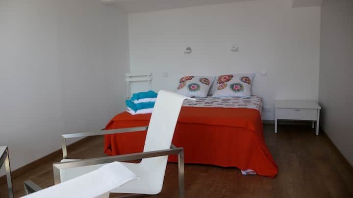 Chambre Bleu-carotte, La Potinière - Île-de-Bréhat