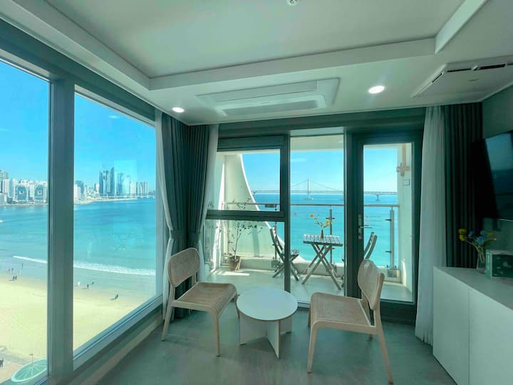 [Hyoi Stay The Gwangan] #95테라스파노라마오션뷰 #전객실테라스#요트할인 - Busan