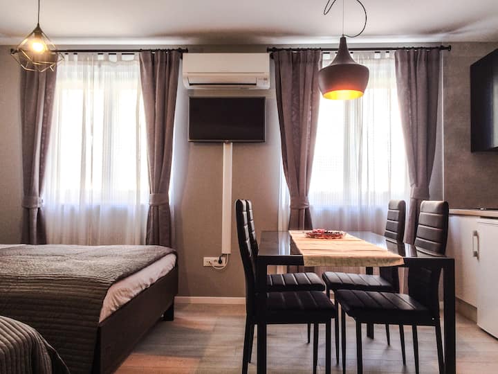 New! Modern And Comfort Studio Apartment Split - Split