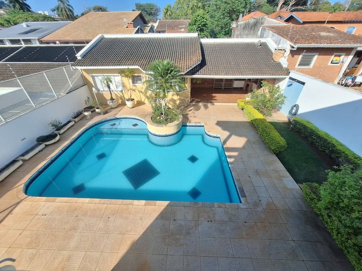 Casa Amarela - O Conforto Está Aqui - Atibaia