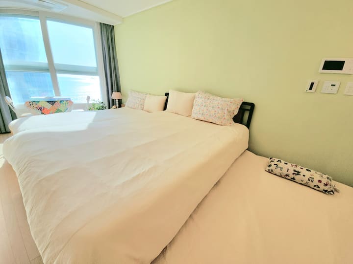 #빵샹하우스#해운대 오션 바다뷰#4인가족여행가족여행/무료주차 전기차/헬스장 - Busan