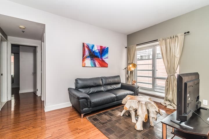 Executive 2br | Cozy | Near Palais Des Congrès - Brossard