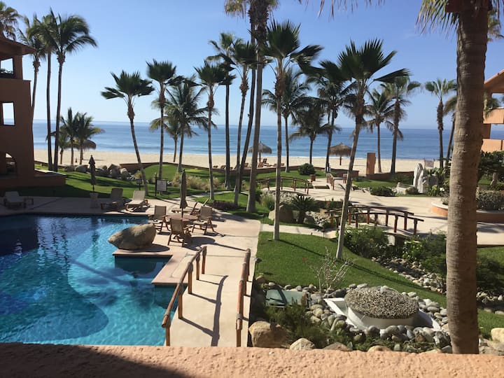 San Jose Del Cabo Beachfront Condo. - San José del Cabo
