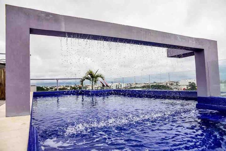 Comfortable, Bright Downtown Condo - Playa del Carmen