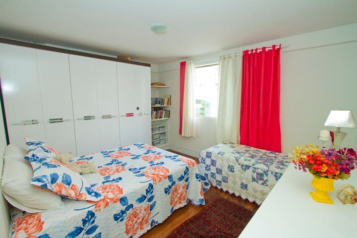 Charmoso Quarto Privado - Balneário Camboriú