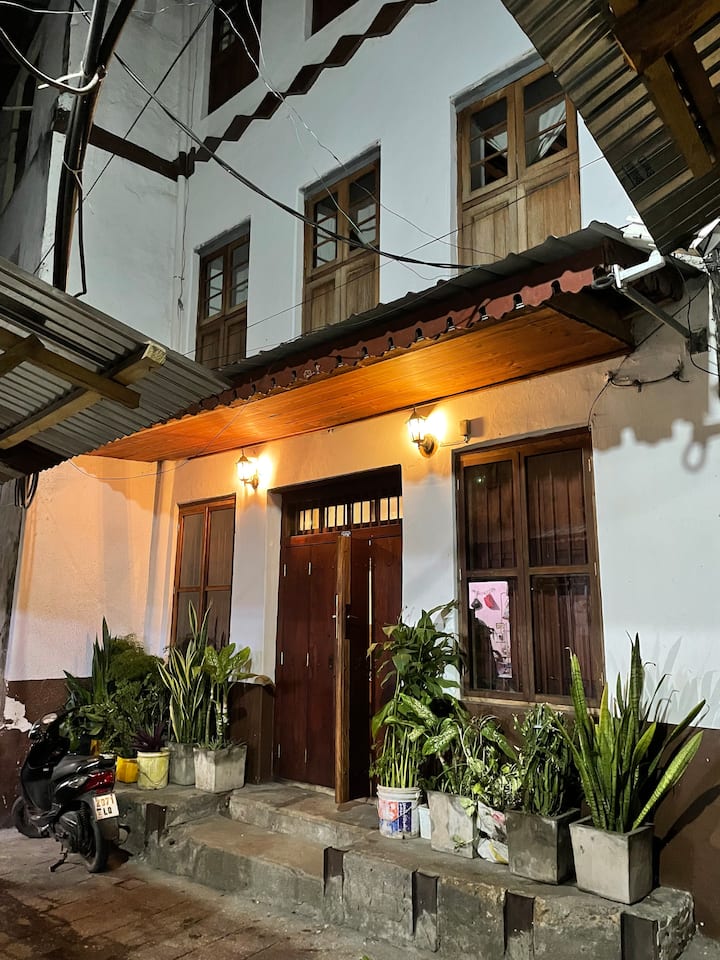 Hurumzi Rooftop Zanzibar. (3 Bedroom Apartment ) - Tanzania