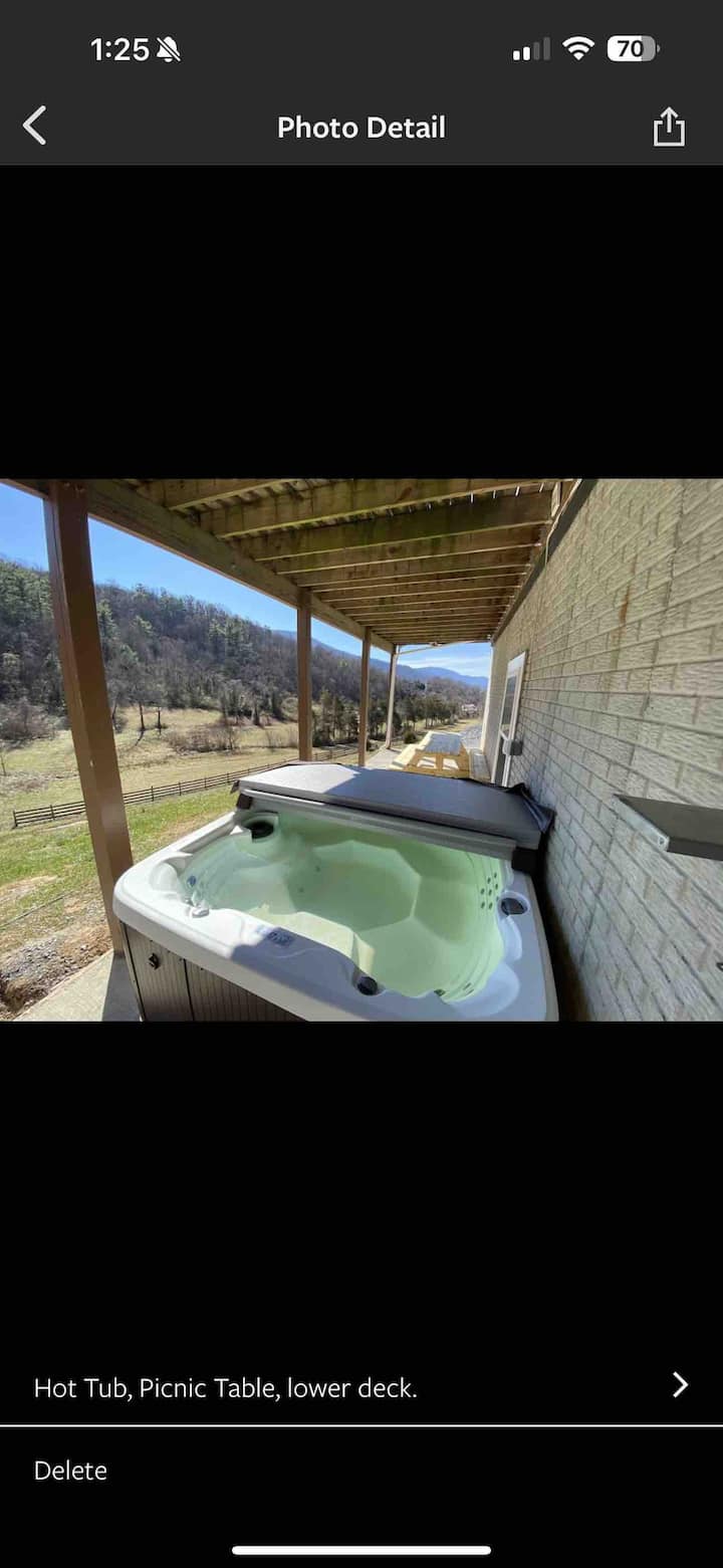 Shenandoah Retreat Luxury Farm - Luray, VA