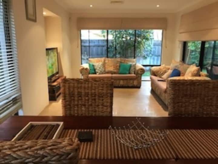 Quinns Rock Home So Close To Beach - Mindarie