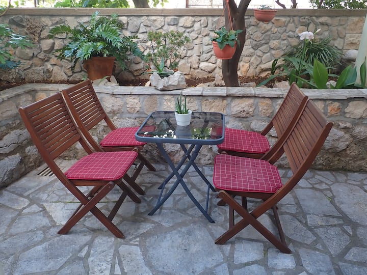 2 Bedroom Apt With Terrace In Lapad / Free Parking - Dubrovnik