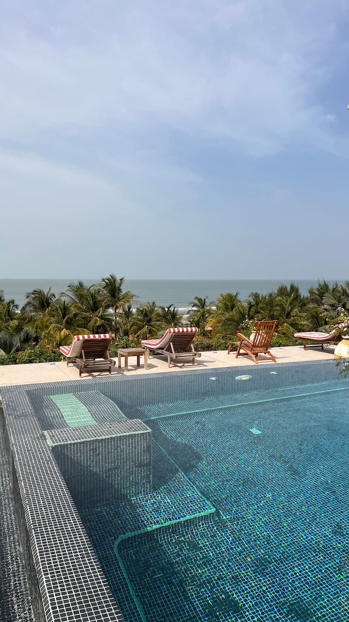 Villa De Luxe, Accès Direct  Piscine Et Plage - Senegal