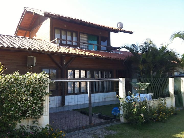 Comfortable House Close To Beach - Porto Belo