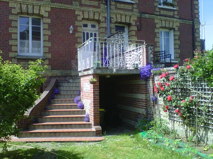 La Campanule Et Sa Suite Familiale - Varengeville-sur-Mer