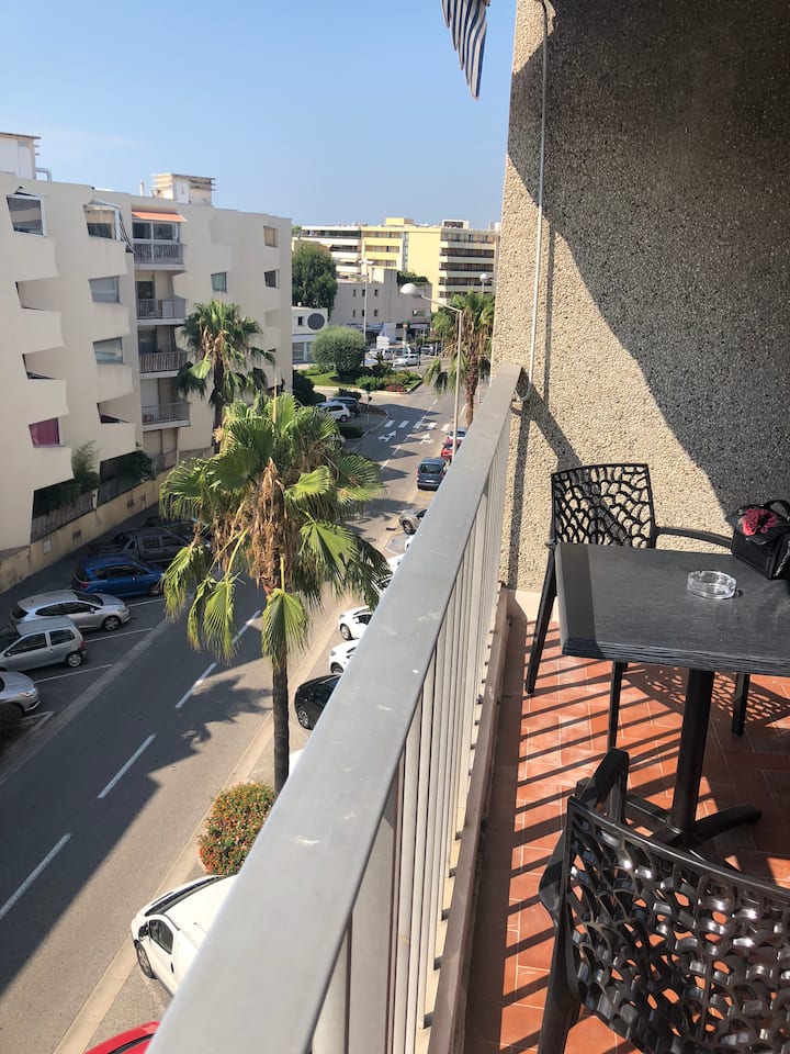 Beau Studio Situé En Bord De Mer - Nice Côte d'Azur Airport (NCE)