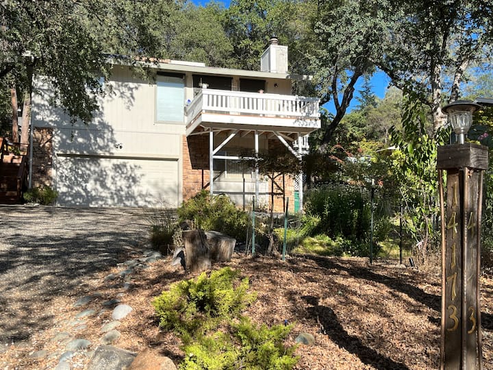 Cozy, Spacious Lake House In Lake Wildwood - Grass Valley, CA