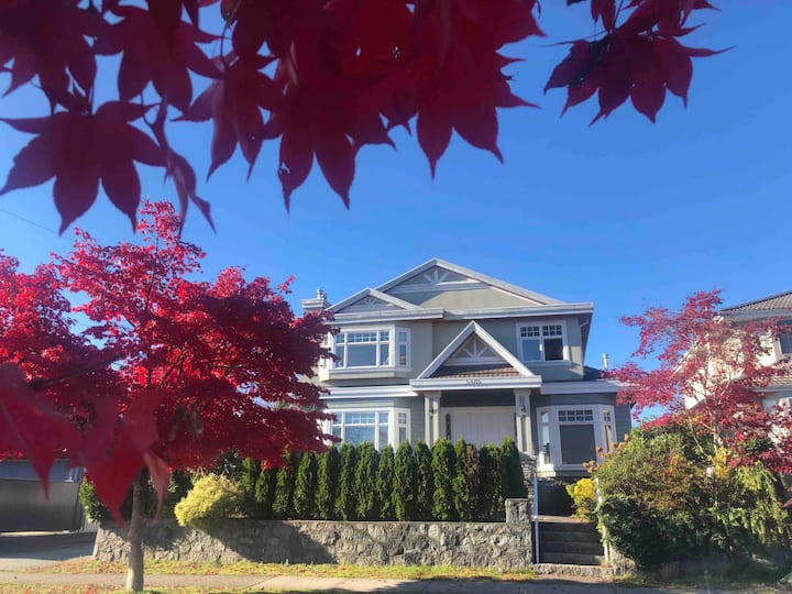 Luxurious Rooms In The Heart Of Vancouver - Richmond