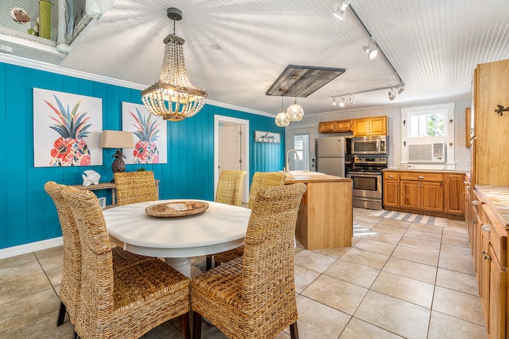 Cortez~herring House Cottage! Bring Your Boat! - Anna Maria Island, FL
