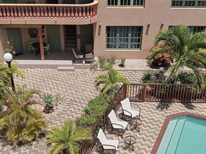 Dreamy 1-bedroom Condominium Close To The Beach! - Aruba